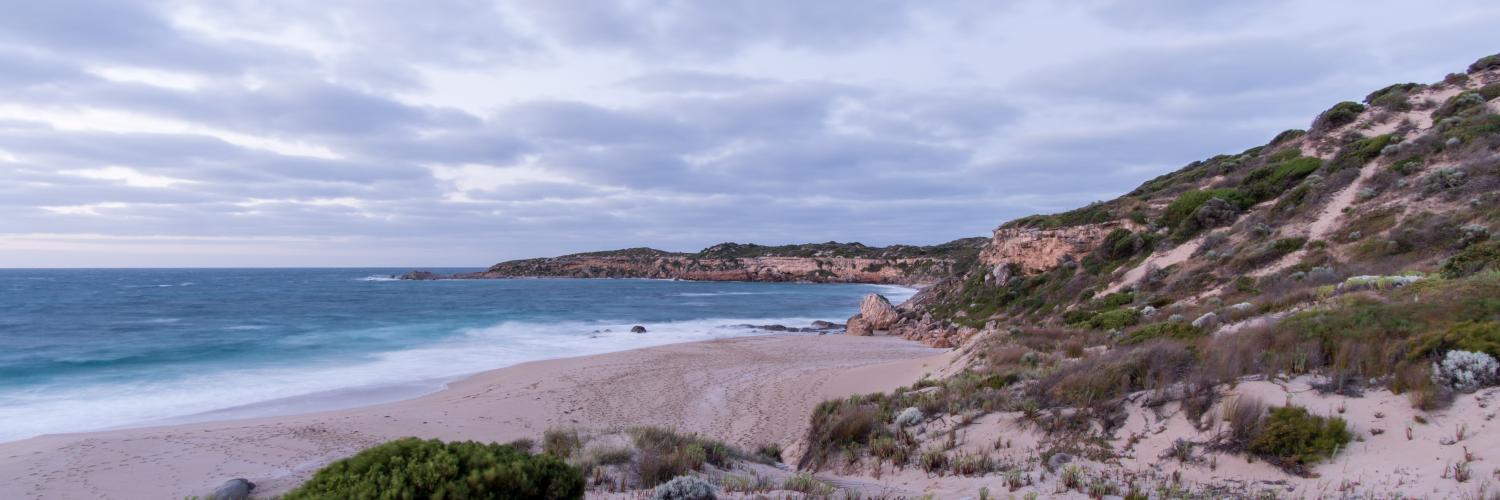 Holiday Houses & Accommodation in Marion Bay from $117 | HomeToGo