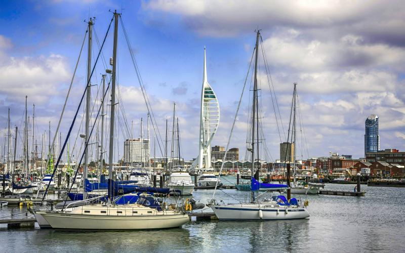 Holiday Accommodation & Lettings in Lee-on-the-Solent from £32 | HomeToGo