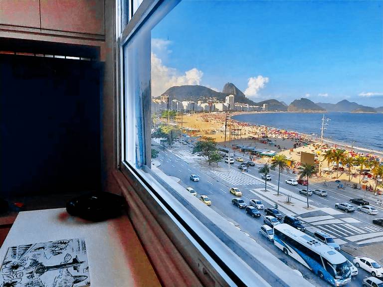 8 Great Worldwide Destinations for Single Men | Tripping.com Rentals ...