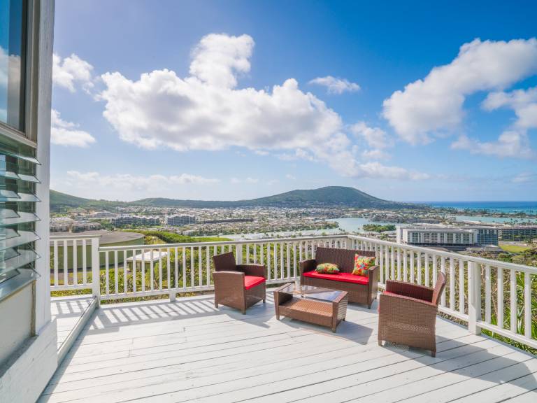 Honolulu Vacation Rentals & House Rentals from $120 | HomeToGo