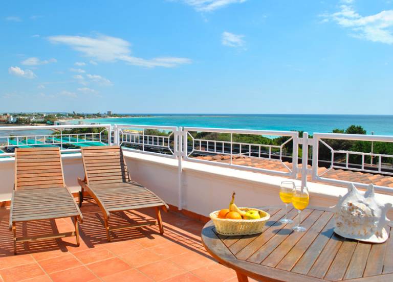 Case e Appartamenti Vacanza Torre Lapillo - HomeToGo