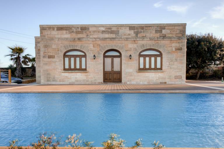 Find accommodation & holiday apartments in Malta from £27