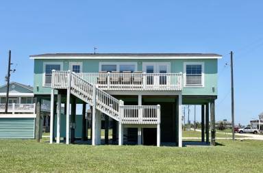 Top 15 Things to Do in Crystal Beach, Texas - Tripping.com Rentals ...
