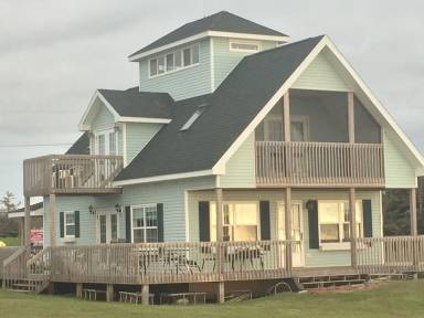 Top Party House Rentals | HomeToGo