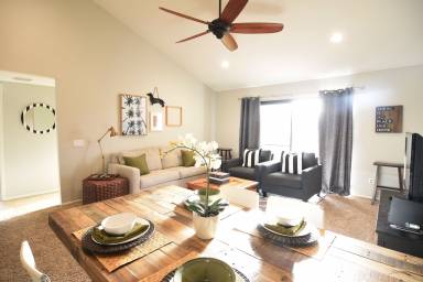 Bermuda Dunes Apartments & Houses for rent from $86 | HomeToGo